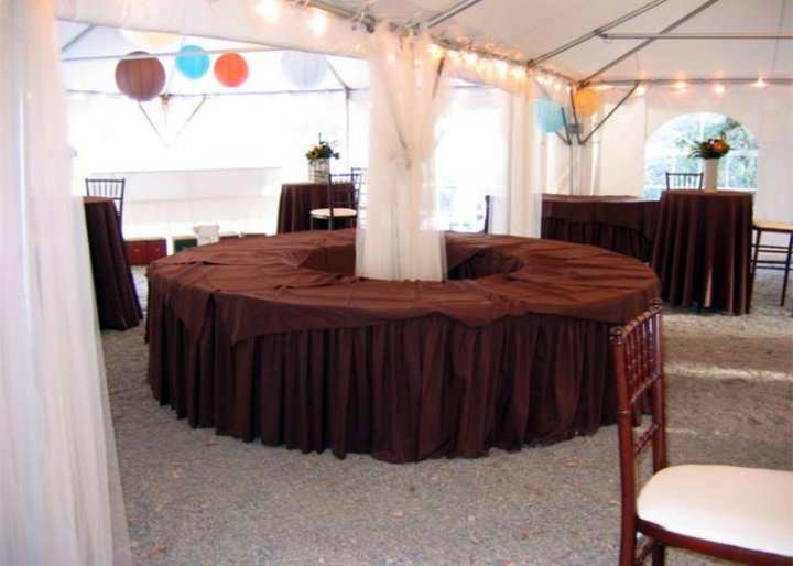 View Table Rental Options | Table Rentals for Weddings & Events